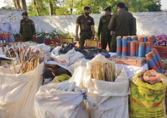 Rawat: Rawalpindi Police Deploys 5,000 Officers for New Year Security ...